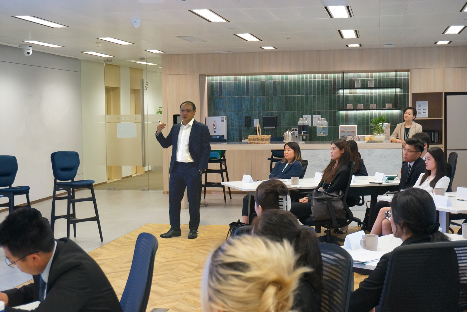 Management Trainee Program | Hang Lung